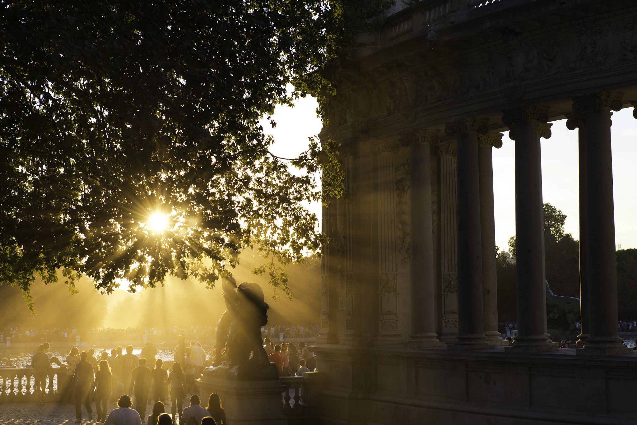 Parque de El Retiro: Una joya verde en el corazón de Madrid - Madrid ...